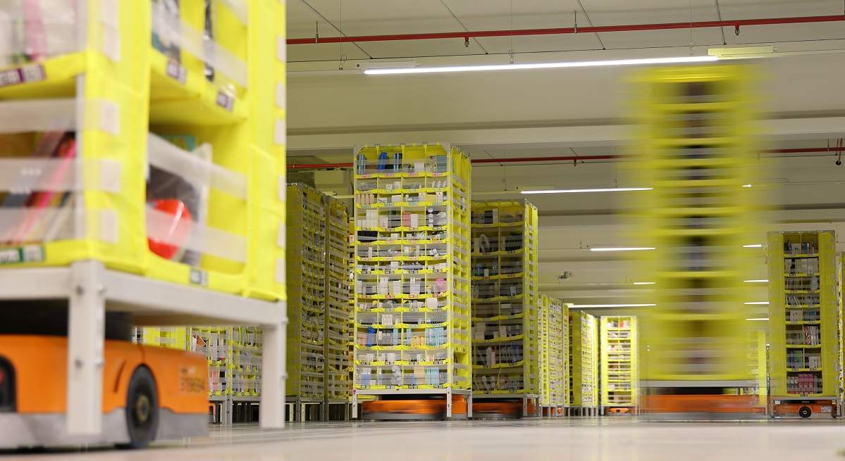 Amazon abrirá esta primavera centros logísticos en Zaragoza y Girona y ... Amazon abrirá esta primavera centros logísticos en Zaragoza y Girona y ...