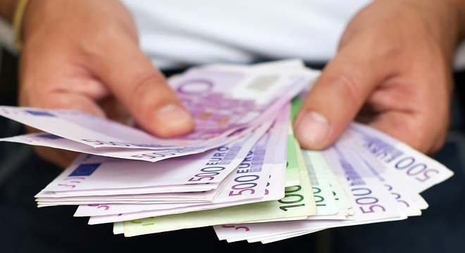 Hacienda aclara en qué Comunidad tributa una donación de dinero o de ... Hacienda aclara en qué Comunidad tributa una donación de dinero o de ...